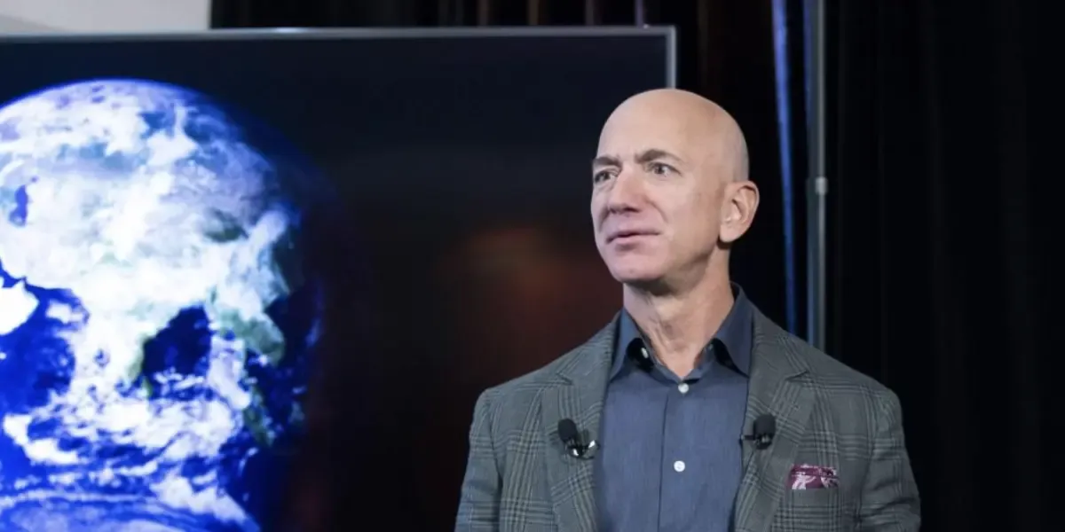 Jeff Bezos regresa a un puesto de dirección ejecutiva con ‘startup’ de inteligencia articial