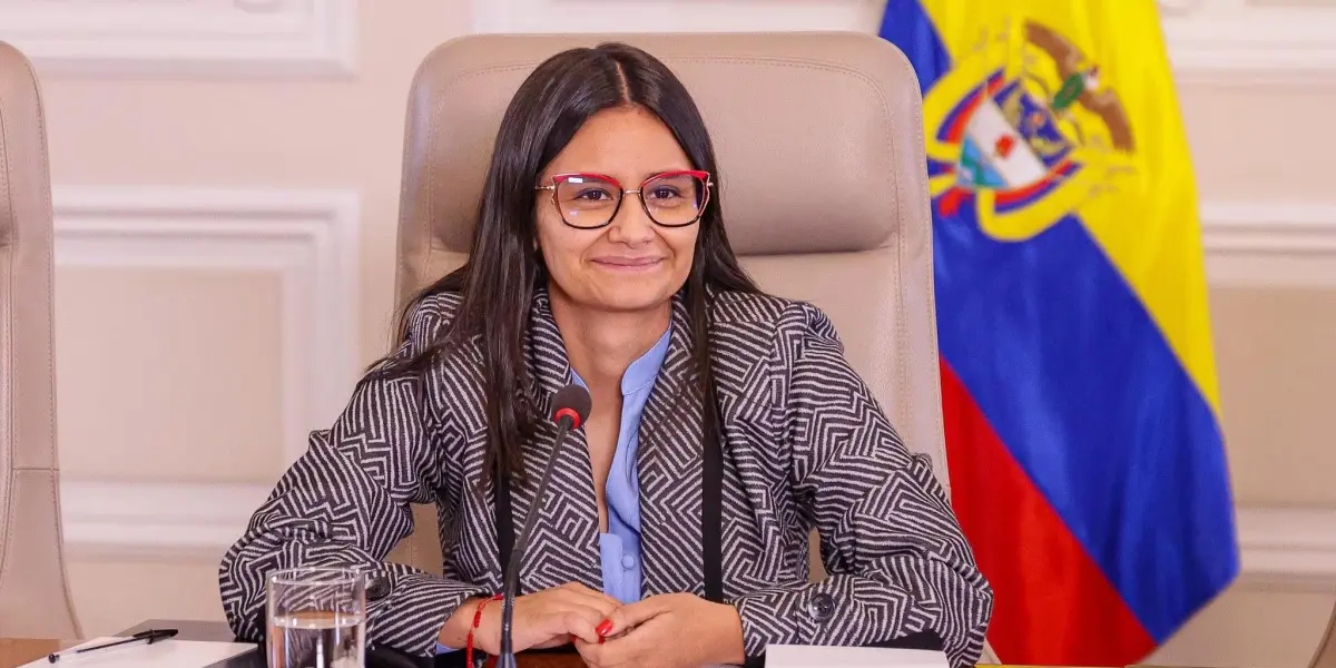 Desencuentros que habrían provocado la salida de Angie Rodríguez del ...