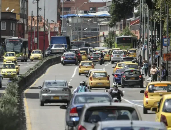 ¿Cómo pagar el impuesto vehicular de 2026 por cuotas en Bogotá?