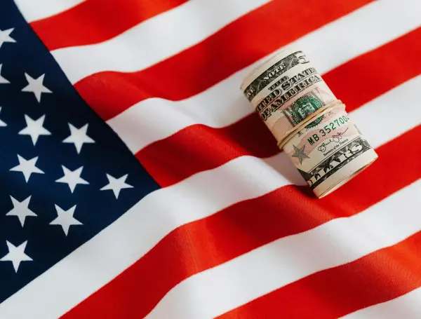 Dólar en Colombia: ¿qué precio alcanzará por tensión entre Gobierno y ...