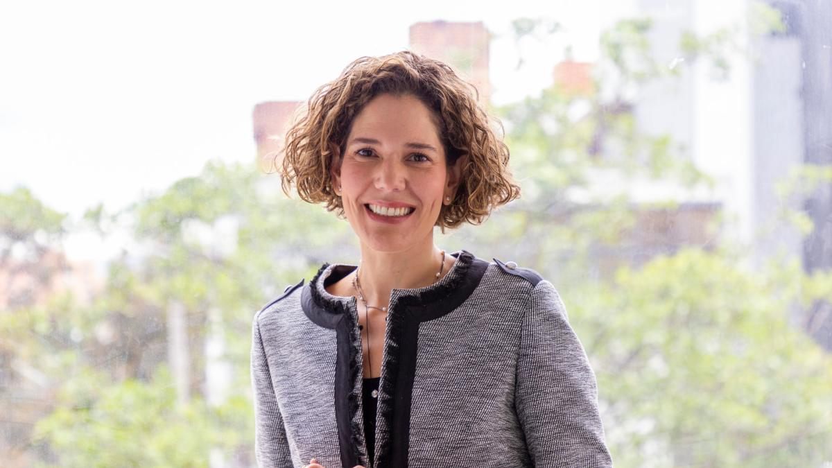 Entrevista Andrea Escobar, presidenta ejecutiva FEXE