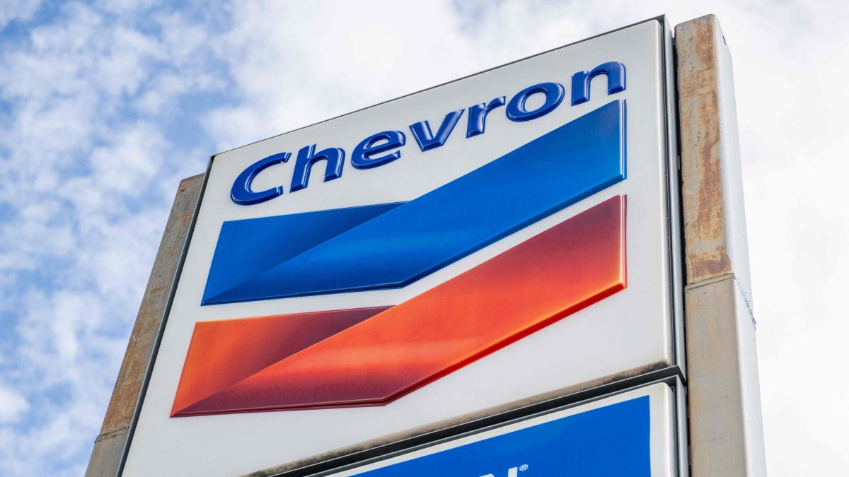 Chevron entregará combustibles para los vehículos que atienden incendios
