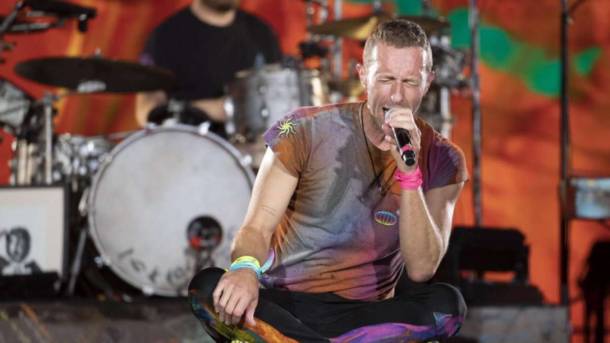 Coldplay: la historia de cómo pasó de ser 'repudiada' a convertirse en ...