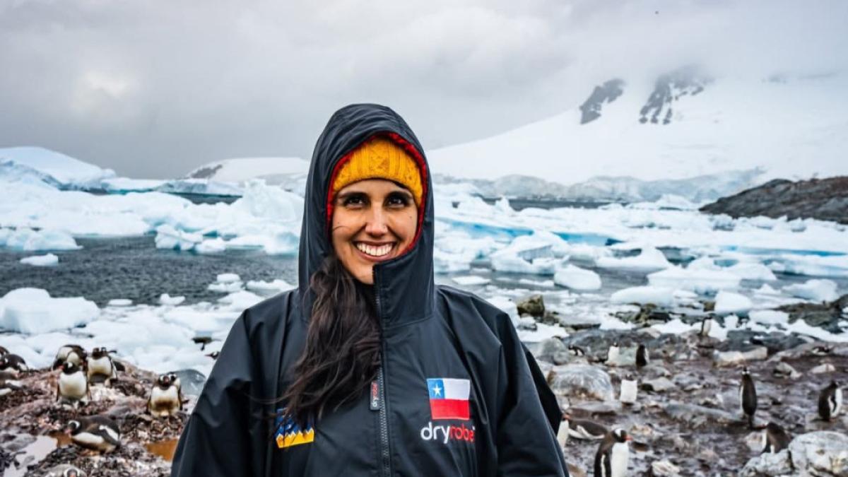Bárbara Hernández rompe récord en la Antártida y completa los Siete Mares