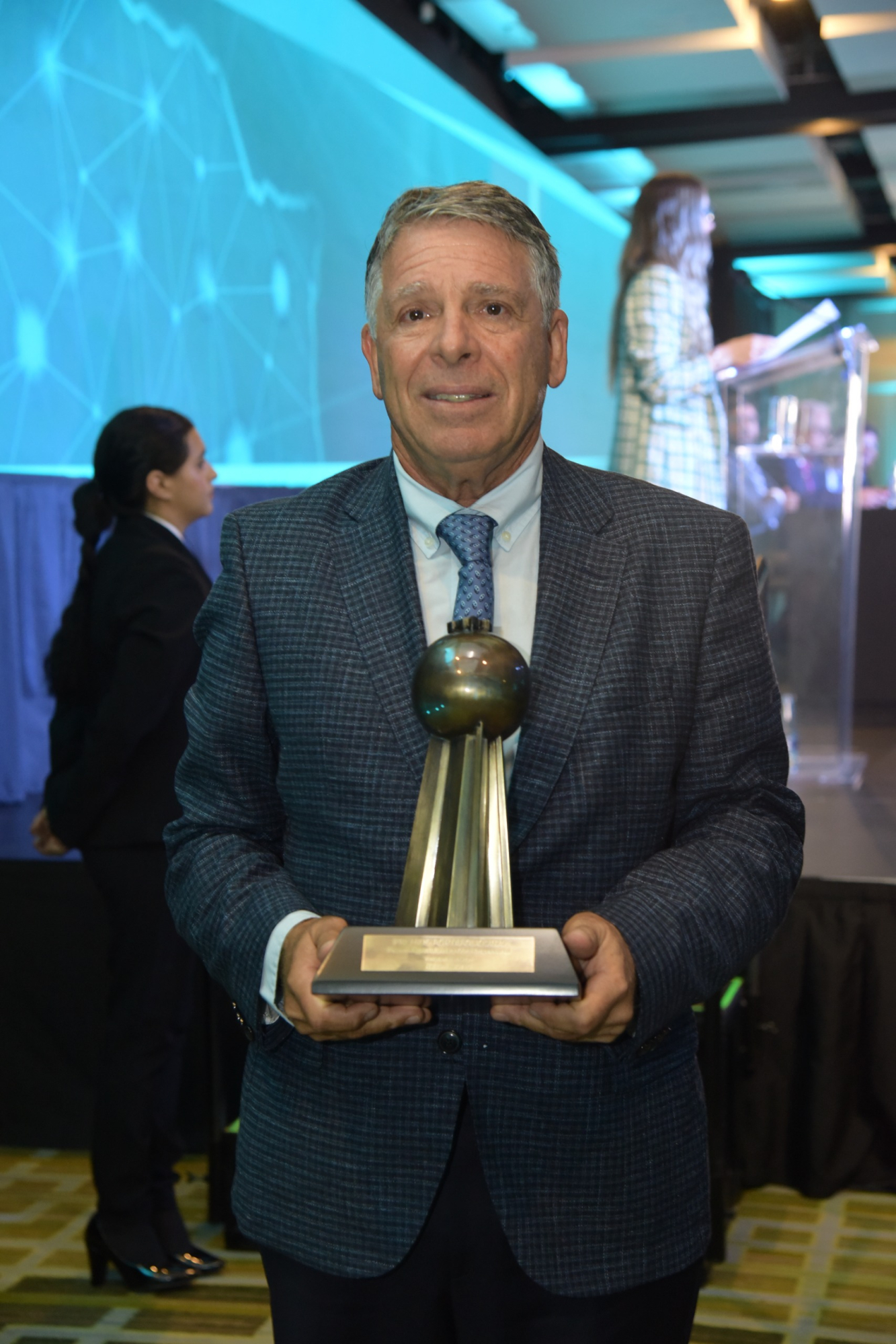 Estas fueron todas las empresas y líderes que ganaron los Premios ...