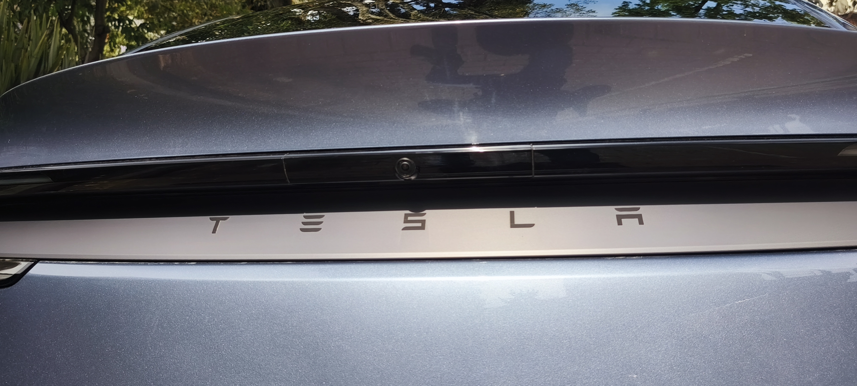Tesla domina el mercado de vehículos eléctricos en Colombia