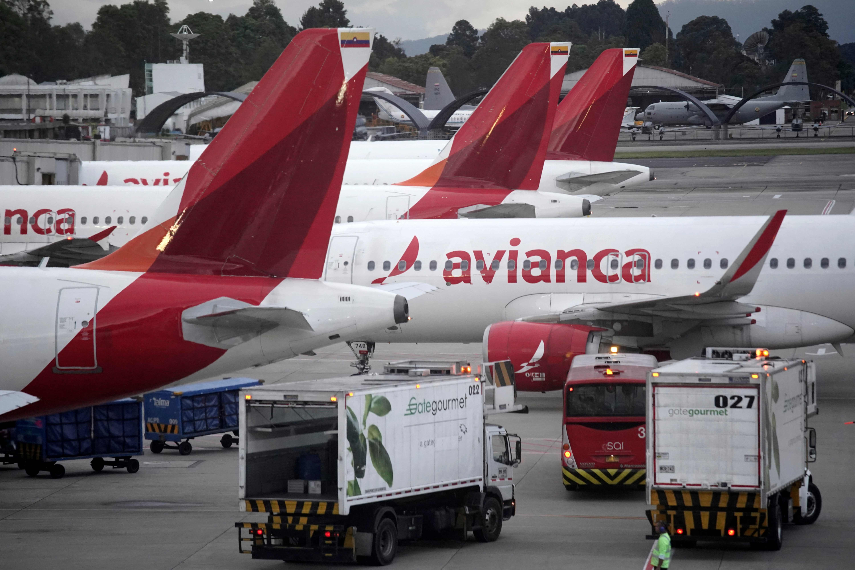 Así avanzan los trabajos técnicos de los aviones Airbus A320 que hay en ...