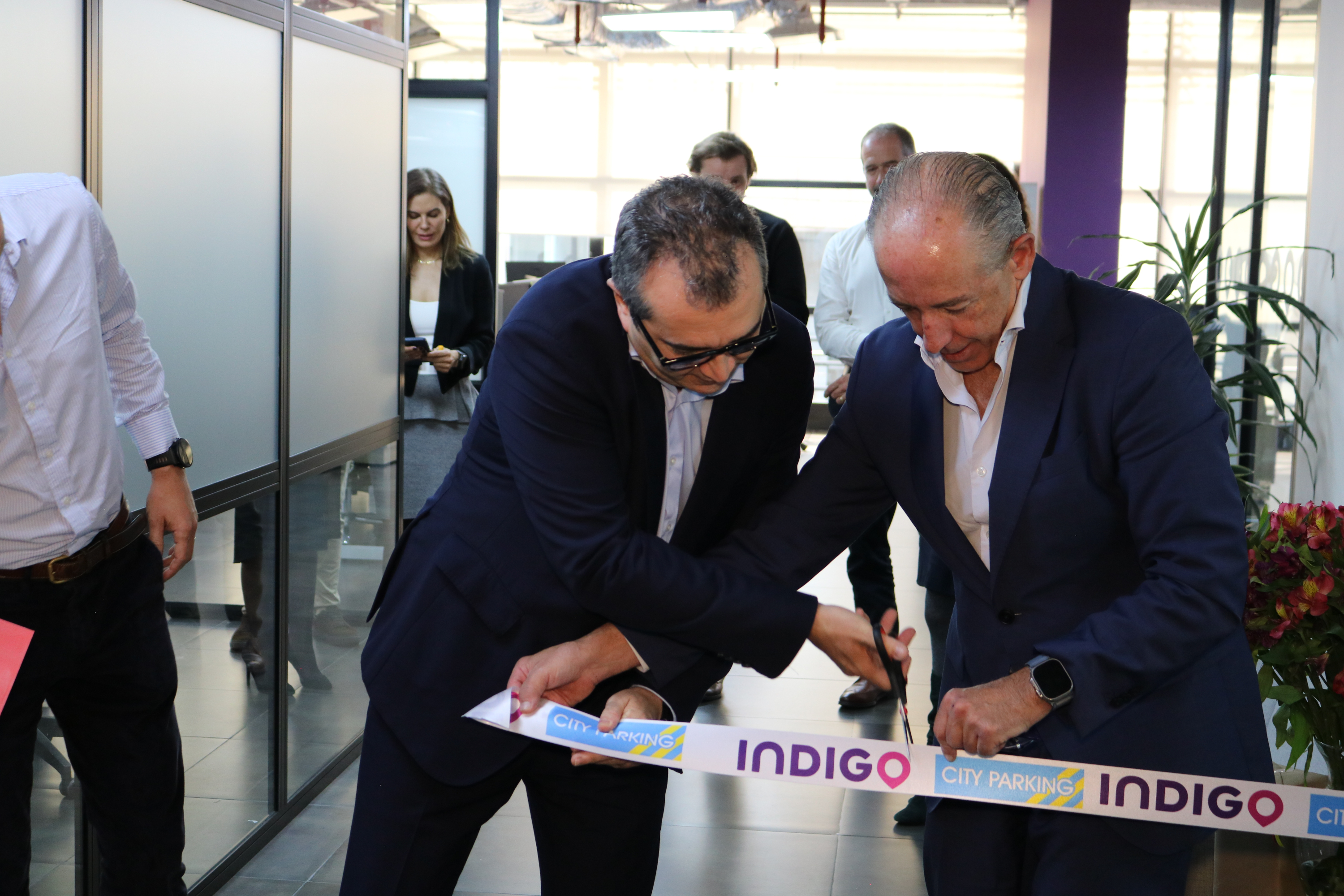 Indigo adquiere Central Parking System y amplía su red de parqueaderos ...