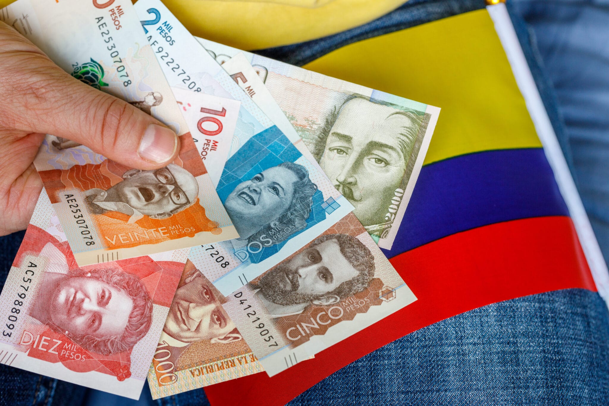 Estudio de tendencias laborales 2025: ¿cuánto ganan los colombianos?